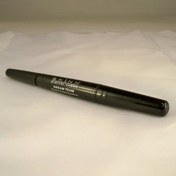 SKINN | Makeup | Skinn Dimitri James Aubergine Mist Dream Team Double ...